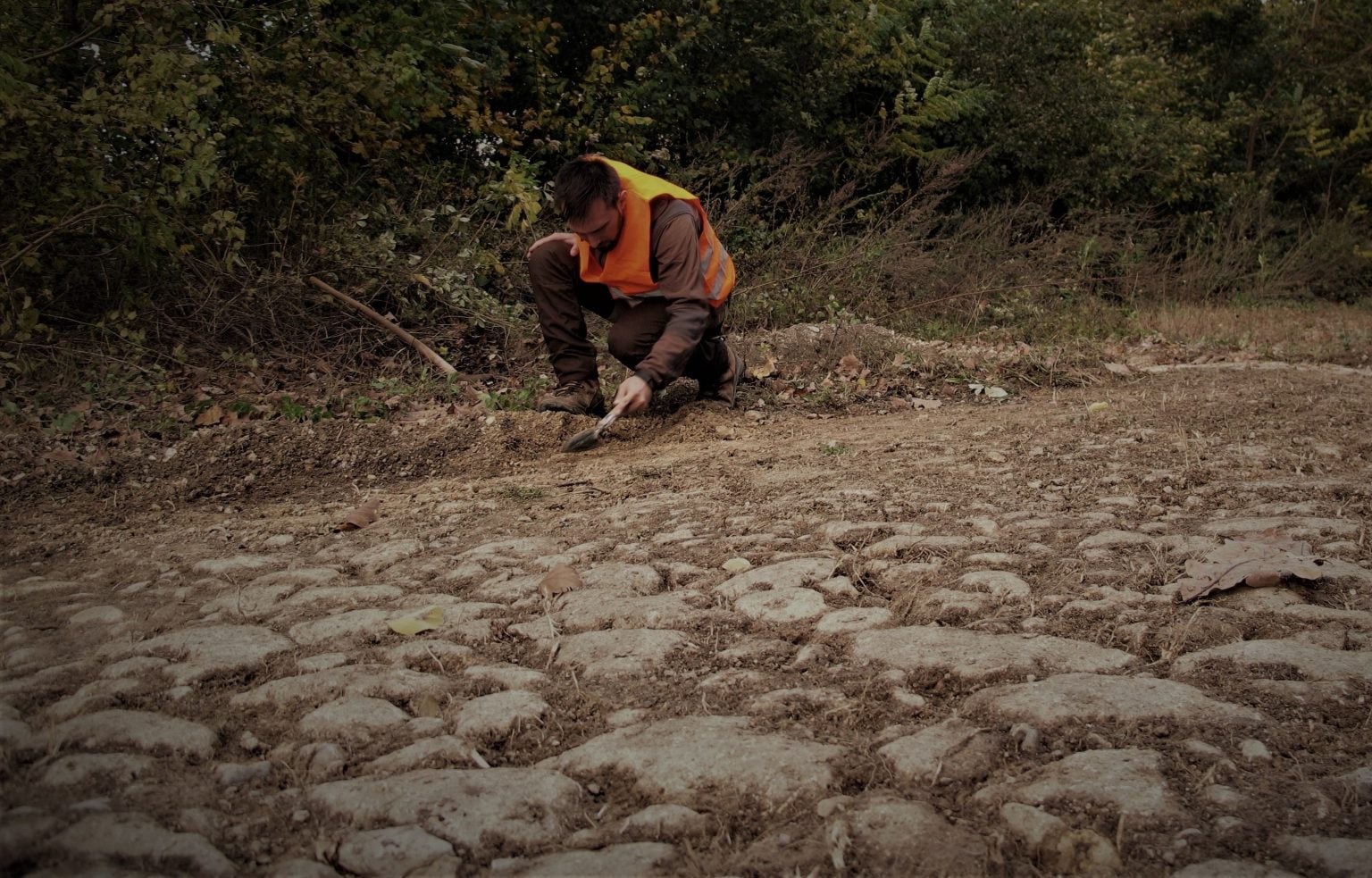 Život na rimskoj cesti – komunikacije, trgovina i identiteti na rimskim ...